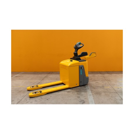 Transpaleta Eléctrica ERE125 | Semi Nueva | Jungheinrich